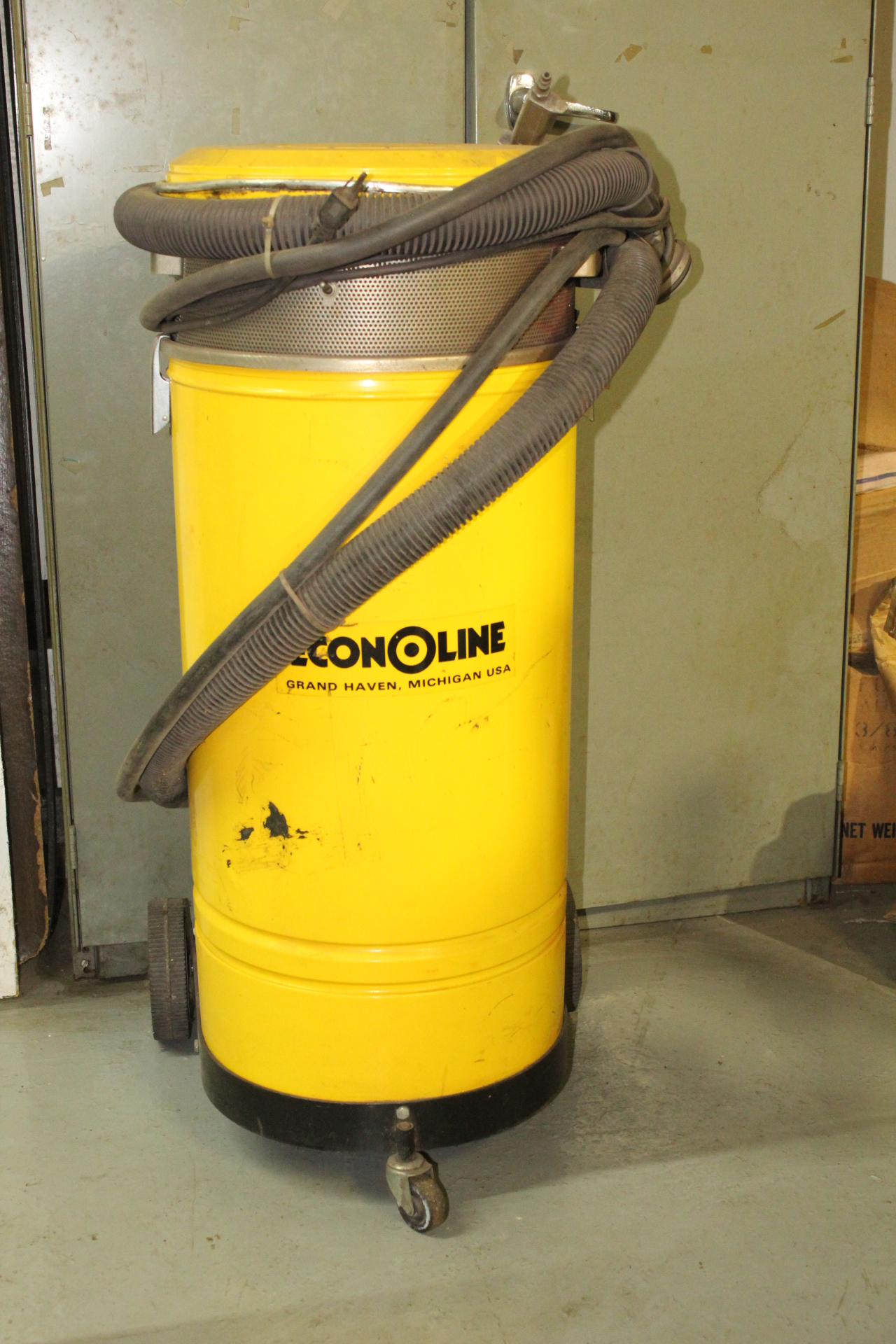 Econoline Portable Vacuum Shot Blaster - USA Equipment Sales 4 Less